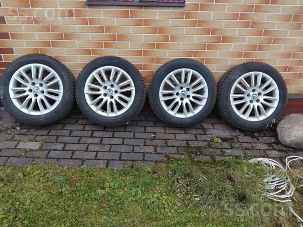 Balts Skoda SuperB 2018 Rīga, ar dzinēja tilpumu 2.00 L un nobraukumu 199 tūkst. km par 14300 €, foto 5 vietnē AUTOMOTO.COM.LV