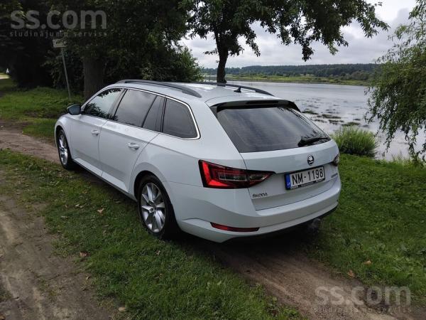 Balts Skoda SuperB 2018 Rīga, ar dzinēja tilpumu 2.00 L un nobraukumu 199 tūkst. km par 14300 €, foto 6 vietnē AUTOMOTO.COM.LV