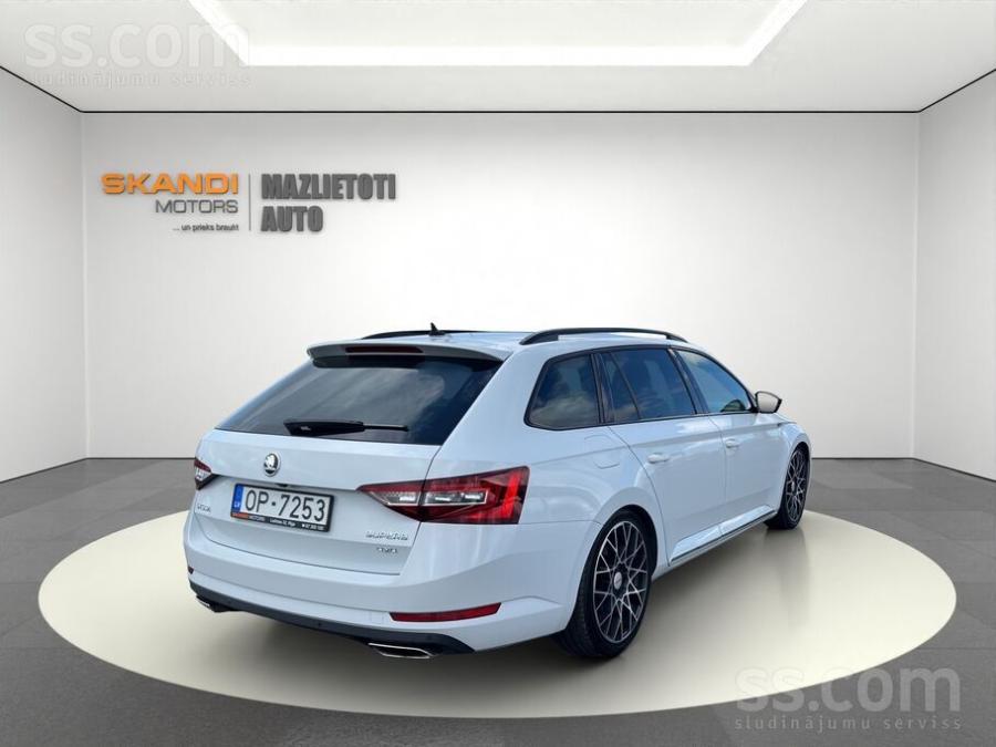 White Skoda SuperB 2018 in Riga, with an engine capacity of 2.00 L and mileage of 143 thousand km for 16990 €, photo 7 on AUTOMOTO.COM.LV