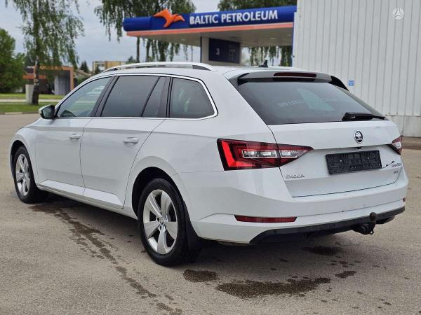 Balts Skoda SuperB 2018 Rokiškis, ar dzinēja tilpumu 1.97 L un nobraukumu 358 tūkst. km par 9620 €, foto 6 vietnē AUTOMOTO.COM.LV