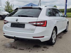 White Skoda SuperB 2018 in Rokiskis, with an engine capacity of 1.97 L and mileage of 358 thousand km for 9620 €, photo 13 on AUTOMOTO.COM.LV