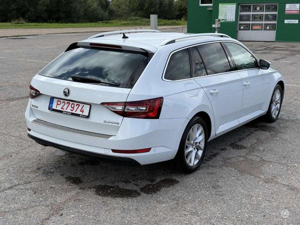 White Skoda SuperB 2018 in Vilkaviskis, with an engine capacity of 1.97 L and mileage of 227 thousand km for 13700 €, photo 4 on AUTOMOTO.COM.LV
