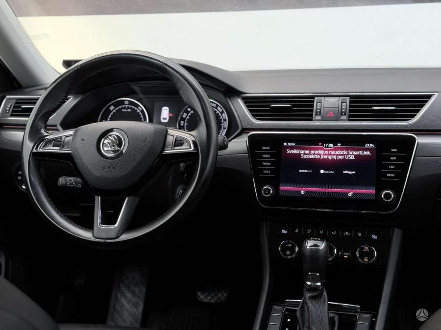 White Skoda SuperB 2018 in Vilnius, with an engine capacity of 1.97 L and mileage of 198 thousand km for 13999 €, photo 17 on AUTOMOTO.COM.LV