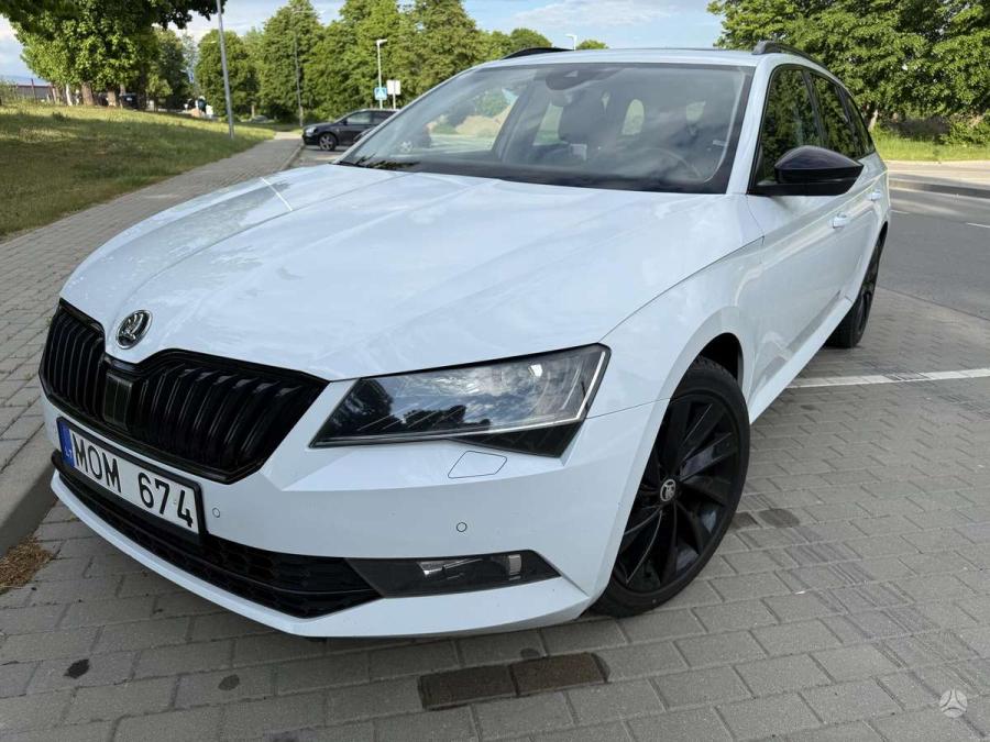 White Skoda SuperB 2018 in Taurage, with an engine capacity of 1.97 L and mileage of 320 thousand km for 12900 €, photo 3 on AUTOMOTO.COM.LV
