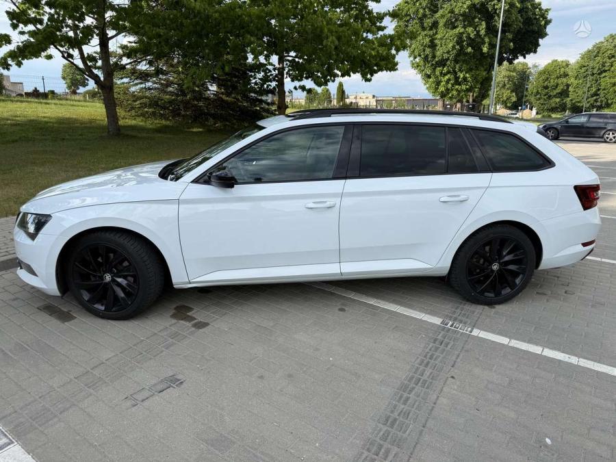White Skoda SuperB 2018 in Taurage, with an engine capacity of 1.97 L and mileage of 320 thousand km for 12900 €, photo 4 on AUTOMOTO.COM.LV