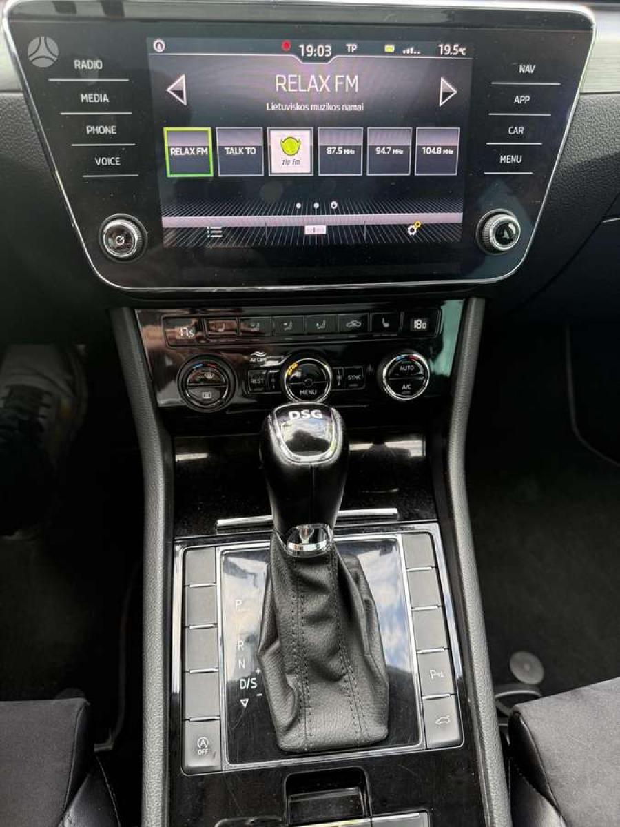 White Skoda SuperB 2018 in Taurage, with an engine capacity of 1.97 L and mileage of 320 thousand km for 12900 €, photo 19 on AUTOMOTO.COM.LV