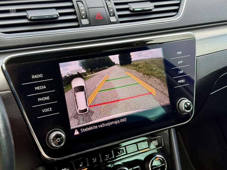 Balts Skoda SuperB 2018 Vilkaviškis, ar dzinēja tilpumu 1.97 L un nobraukumu 227 tūkst. km par 13300 €, foto 14 vietnē AUTOMOTO.COM.LV