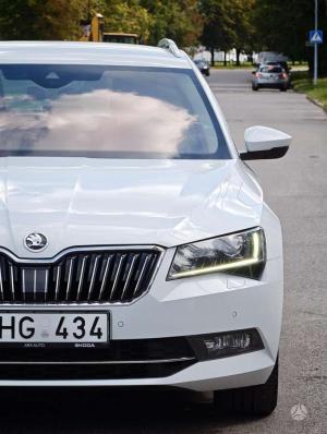 Balts Skoda SuperB 2018 Viļņa, ar dzinēja tilpumu 1.97 L un nobraukumu 208 tūkst. km par 17900 €, foto 4 vietnē AUTOMOTO.COM.LV