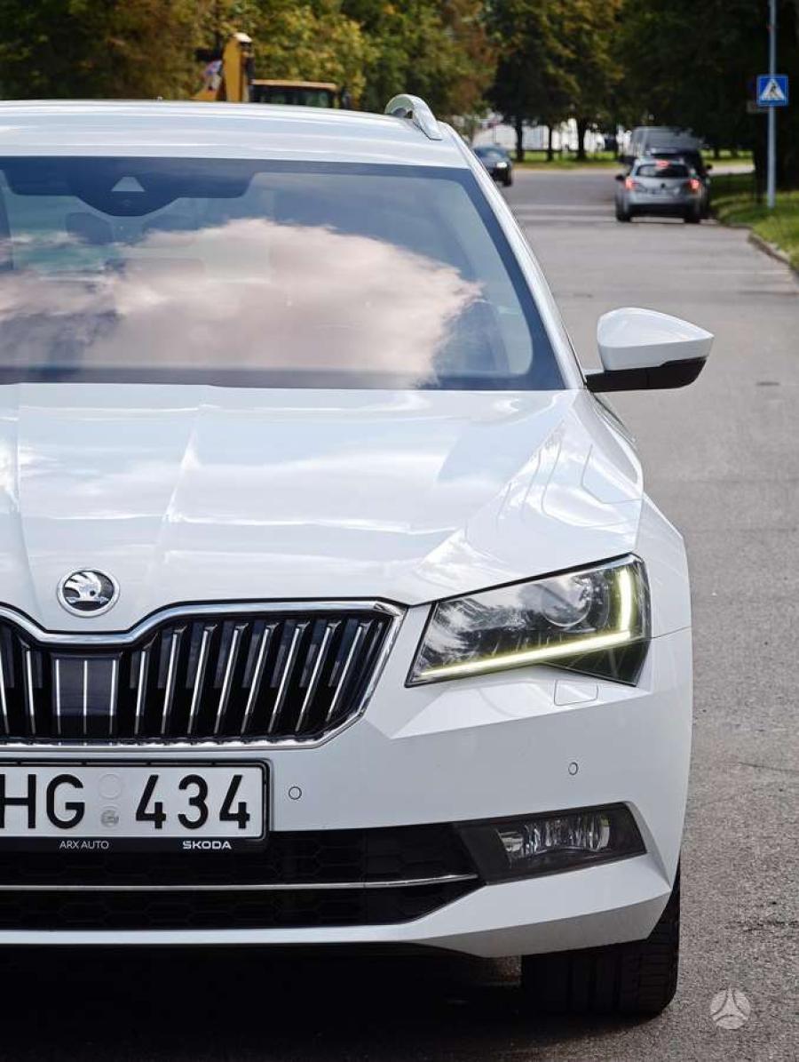 Balts Skoda SuperB 2018 Viļņa, ar dzinēja tilpumu 1.97 L un nobraukumu 208 tūkst. km par 17900 €, foto 4 vietnē AUTOMOTO.COM.LV