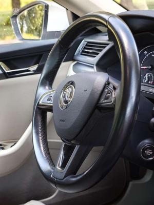 Balts Skoda SuperB 2018 Viļņa, ar dzinēja tilpumu 1.97 L un nobraukumu 208 tūkst. km par 17900 €, foto 17 vietnē AUTOMOTO.COM.LV