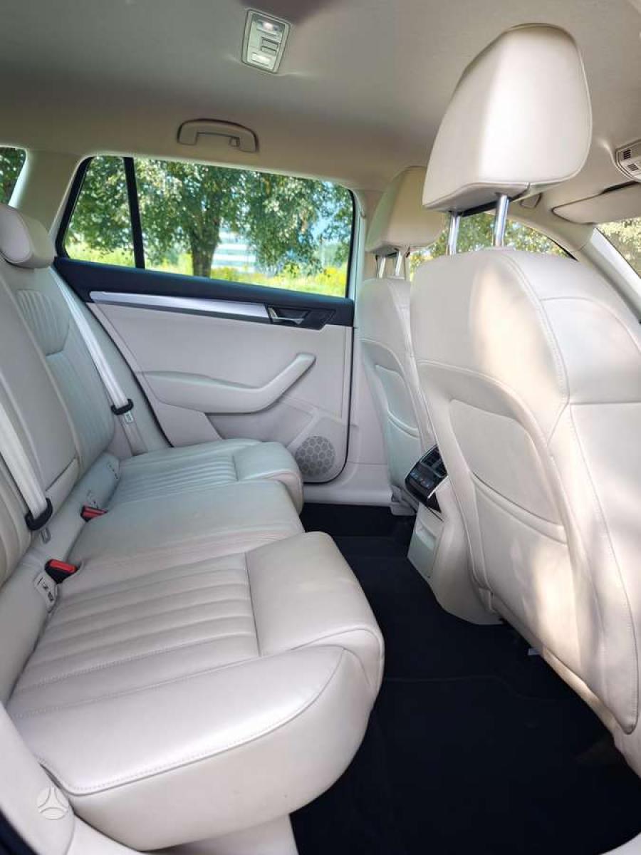 Balts Skoda SuperB 2018 Viļņa, ar dzinēja tilpumu 1.97 L un nobraukumu 208 tūkst. km par 17900 €, foto 27 vietnē AUTOMOTO.COM.LV