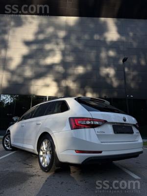 White Skoda SuperB 2018 in Riga, with an engine capacity of 2.00 L and mileage of 235 thousand km for 11990 €, photo 3 on AUTOMOTO.COM.LV