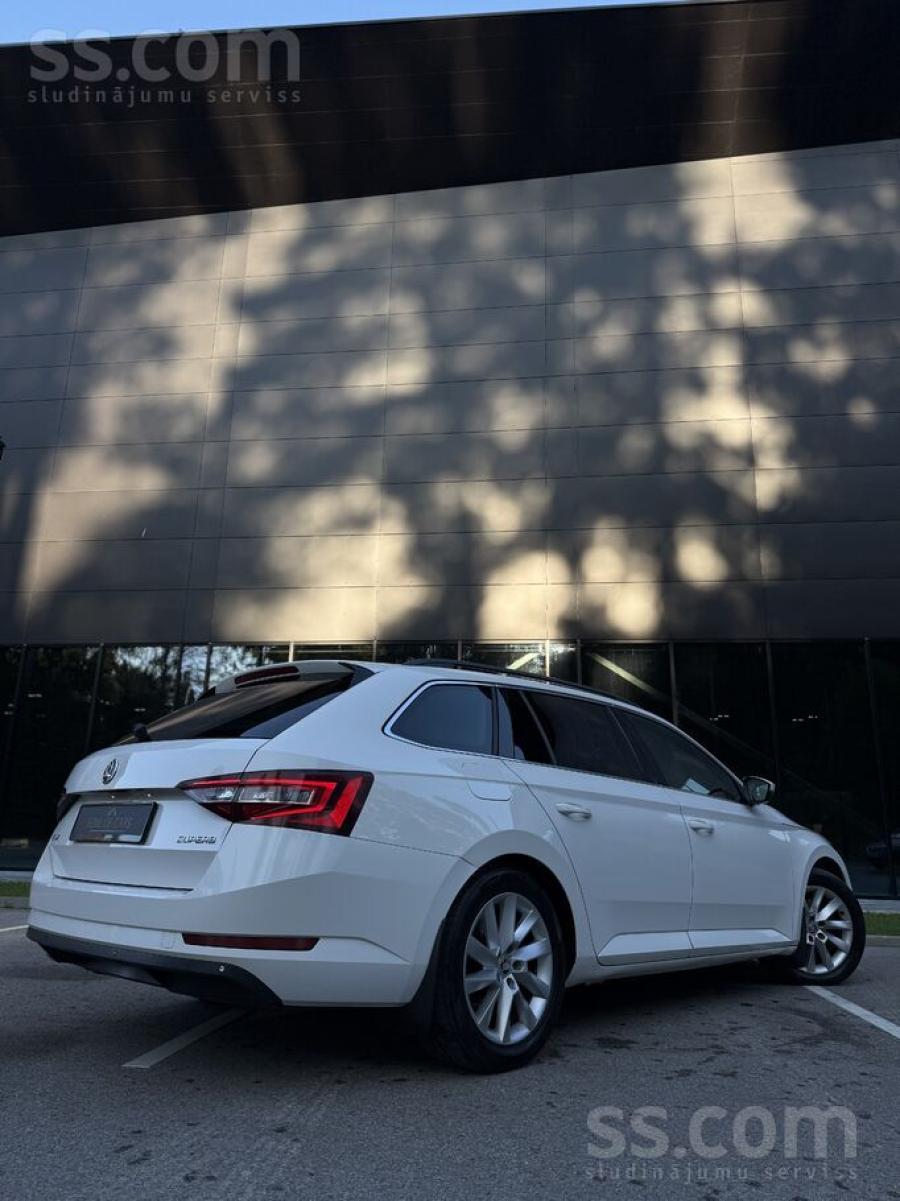 White Skoda SuperB 2018 in Riga, with an engine capacity of 2.00 L and mileage of 235 thousand km for 11990 €, photo 5 on AUTOMOTO.COM.LV
