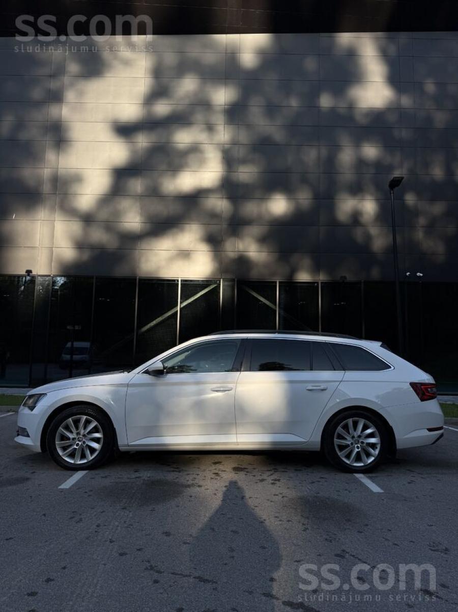 White Skoda SuperB 2018 in Riga, with an engine capacity of 2.00 L and mileage of 235 thousand km for 11990 €, photo 10 on AUTOMOTO.COM.LV