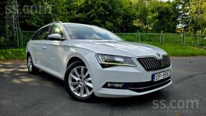 Balts Skoda SuperB 2018 Rīga, ar dzinēja tilpumu 2.00 L un nobraukumu 158 tūkst. km par 13950 €, foto 3 vietnē AUTOMOTO.COM.LV