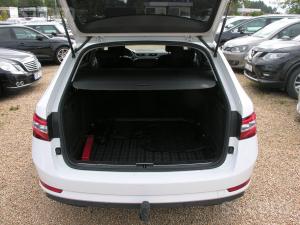 Balts Skoda SuperB 2018 Rīga, ar dzinēja tilpumu 2.00 L un nobraukumu 203 tūkst. km par 14300 €, foto 6 vietnē AUTOMOTO.COM.LV