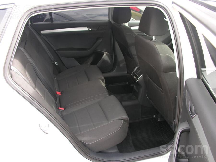 Balts Skoda SuperB 2018 Rīga, ar dzinēja tilpumu 2.00 L un nobraukumu 203 tūkst. km par 14300 €, foto 8 vietnē AUTOMOTO.COM.LV