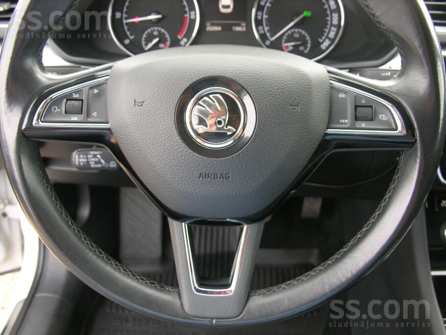 Balts Skoda SuperB 2018 Rīga, ar dzinēja tilpumu 2.00 L un nobraukumu 203 tūkst. km par 14300 €, foto 12 vietnē AUTOMOTO.COM.LV