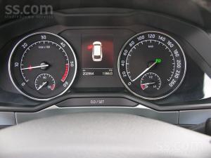 Balts Skoda SuperB 2018 Rīga, ar dzinēja tilpumu 2.00 L un nobraukumu 203 tūkst. km par 14300 €, foto 14 vietnē AUTOMOTO.COM.LV