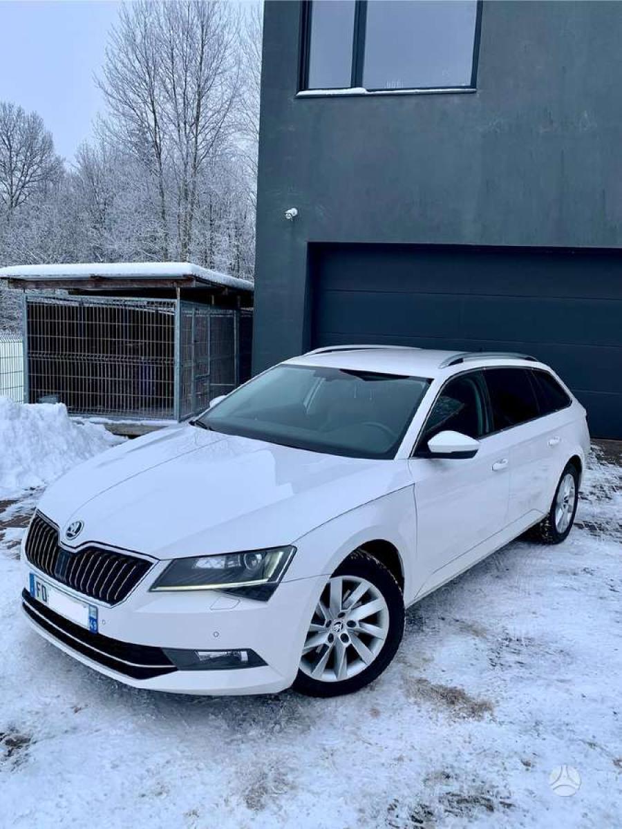 White Skoda SuperB 2019 in Kaunas, with an engine capacity of 2.00 L and mileage of 184 thousand km for 13450 €, photo 2 on AUTOMOTO.COM.LV