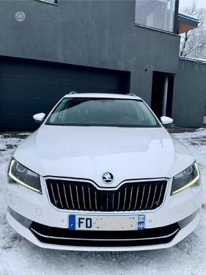 White Skoda SuperB 2019 in Kaunas, with an engine capacity of 2.00 L and mileage of 184 thousand km for 13450 €, photo 5 on AUTOMOTO.COM.LV