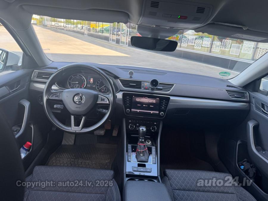 Balts Skoda SuperB 2019 Tallina, ar dzinēja tilpumu 2.00 L un nobraukumu 277 tūkst. km par 10999 €, foto 14 vietnē AUTOMOTO.COM.LV