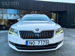White Skoda SuperB 2019 in Cesis, with an engine capacity of 2.00 L and mileage of 179 thousand km for 15499 €, photo 4 on AUTOMOTO.COM.LV