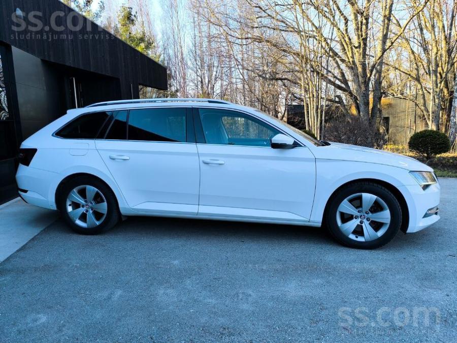 White Skoda SuperB 2019 in Cesis, with an engine capacity of 2.00 L and mileage of 179 thousand km for 15499 €, photo 8 on AUTOMOTO.COM.LV