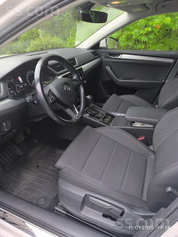 Balts Skoda SuperB 2019 Cēsis, ar dzinēja tilpumu 2.00 L un nobraukumu 179 tūkst. km par 15499 €, foto 10 vietnē AUTOMOTO.COM.LV