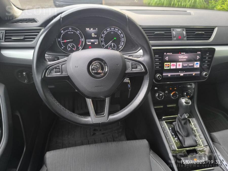 White Skoda SuperB 2019 in Cesis, with an engine capacity of 2.00 L and mileage of 179 thousand km for 15499 €, photo 14 on AUTOMOTO.COM.LV