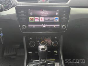 White Skoda SuperB 2019 in Cesis, with an engine capacity of 2.00 L and mileage of 179 thousand km for 15499 €, photo 17 on AUTOMOTO.COM.LV