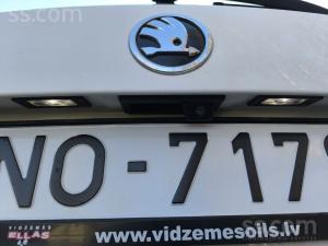 White Skoda SuperB 2019 in Cesis, with an engine capacity of 2.00 L and mileage of 179 thousand km for 15499 €, photo 22 on AUTOMOTO.COM.LV