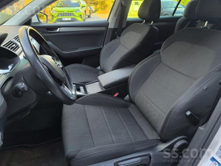 White Skoda SuperB 2019 in Cesis, with an engine capacity of 2.00 L and mileage of 179 thousand km for 15499 €, photo 23 on AUTOMOTO.COM.LV