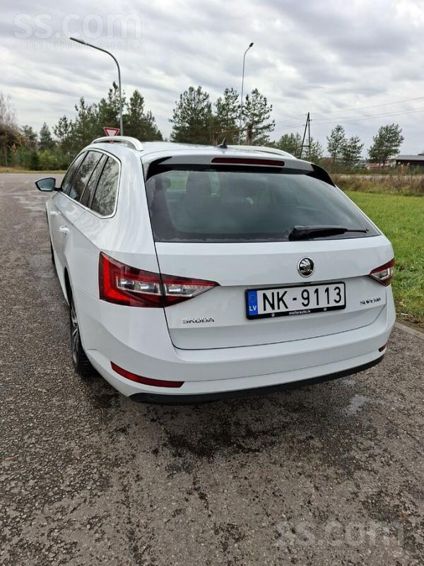 White Skoda SuperB 2019 in Daugavpils, with an engine capacity of 2.00 L and mileage of 193 thousand km for 11300 €, photo 3 on AUTOMOTO.COM.LV