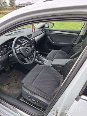 White Skoda SuperB 2019 in Daugavpils, with an engine capacity of 2.00 L and mileage of 193 thousand km for 11300 €, photo 6 on AUTOMOTO.COM.LV