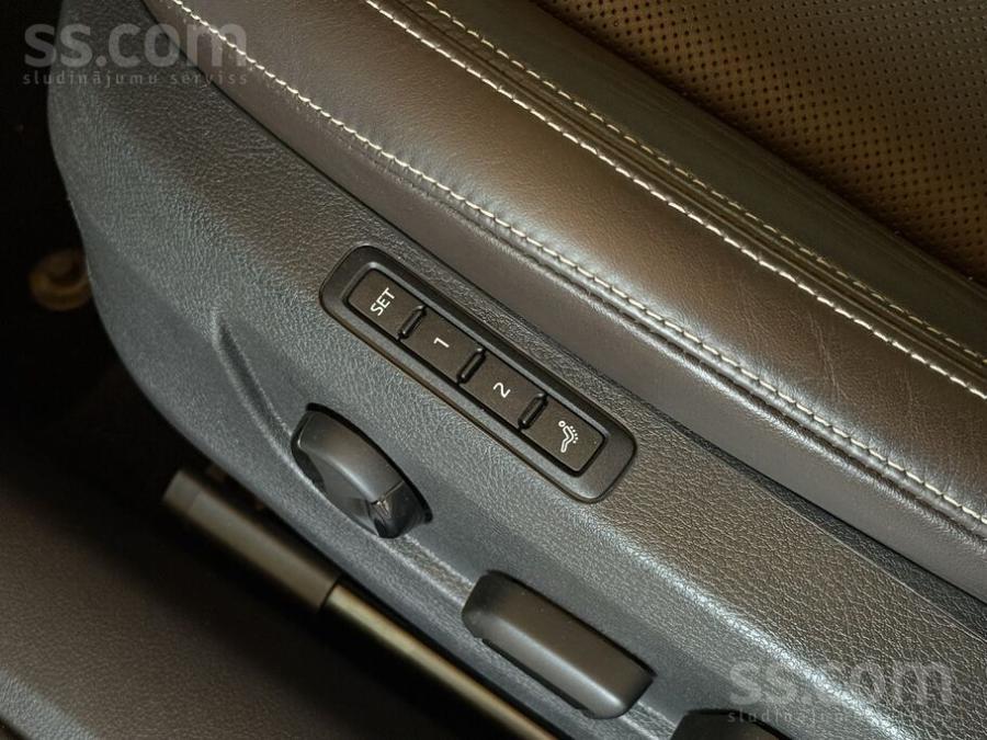 Balts Skoda SuperB 2019 Tukums, ar dzinēja tilpumu 2.00 L un nobraukumu 253 tūkst. km par 17000 €, foto 18 vietnē AUTOMOTO.COM.LV