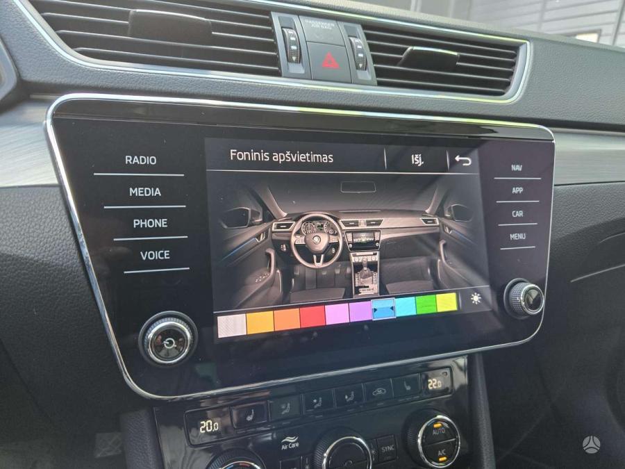 White Skoda SuperB 2019 in Vilnius, with an engine capacity of 1.97 L and mileage of 184 thousand km for 12699 €, photo 29 on AUTOMOTO.COM.LV