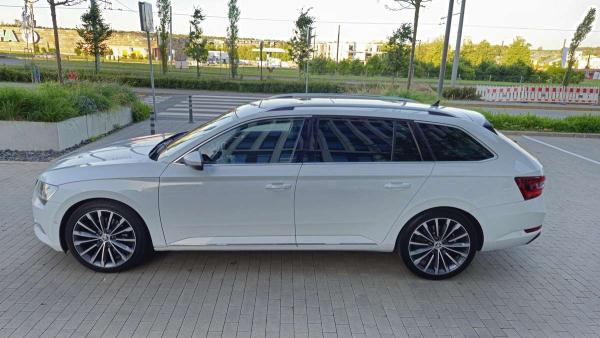 Balts Skoda SuperB 2019 Viļņa, ar dzinēja tilpumu 2.00 L un nobraukumu 260 tūkst. km par 16400 €, foto 10 vietnē AUTOMOTO.COM.LV