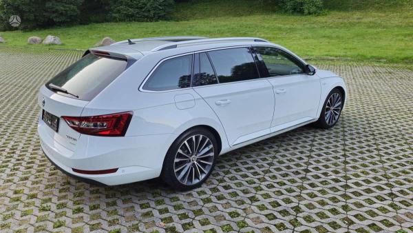Balts Skoda SuperB 2019 Viļņa, ar dzinēja tilpumu 2.00 L un nobraukumu 260 tūkst. km par 15800 €, foto 1 vietnē AUTOMOTO.COM.LV