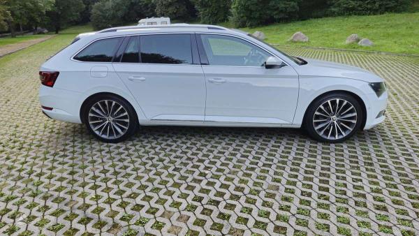 Balts Skoda SuperB 2019 Viļņa, ar dzinēja tilpumu 2.00 L un nobraukumu 260 tūkst. km par 15800 €, foto 2 vietnē AUTOMOTO.COM.LV