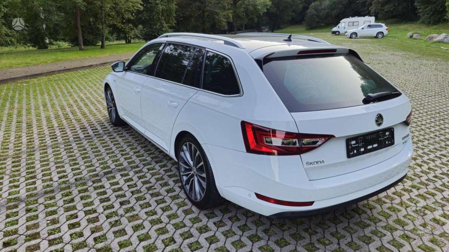 White Skoda SuperB 2019 in Vilnius, with an engine capacity of 2.00 L and mileage of 260 thousand km for 15800 €, photo 12 on AUTOMOTO.COM.LV