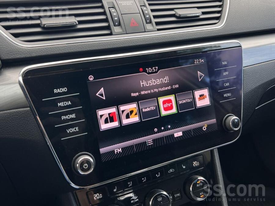 White Skoda SuperB 2019 in Limbazi, with an engine capacity of 2.00 L and mileage of 540 thousand km for 9950 €, photo 18 on AUTOMOTO.COM.LV