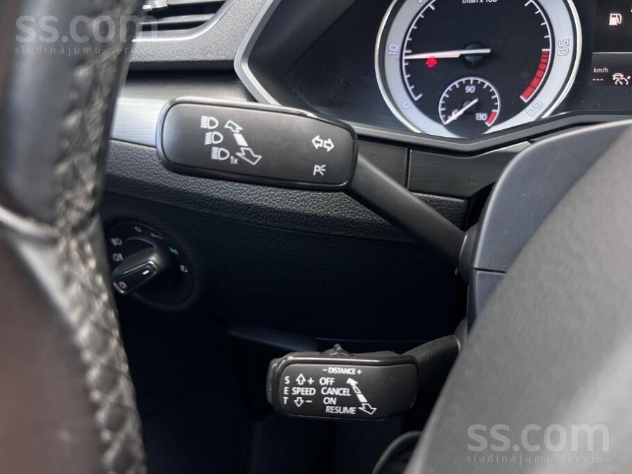 White Skoda SuperB 2019 in Limbazi, with an engine capacity of 2.00 L and mileage of 540 thousand km for 9950 €, photo 25 on AUTOMOTO.COM.LV