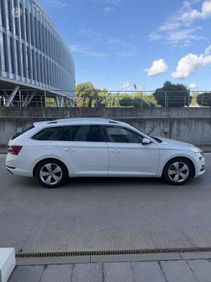 Balts Skoda SuperB 2019 Viļņa, ar dzinēja tilpumu 1.97 L un nobraukumu 214 tūkst. km par 16500 €, foto 22 vietnē AUTOMOTO.COM.LV
