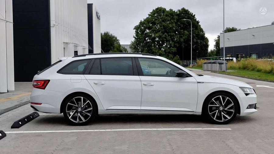 White Skoda SuperB 2019 in Vilnius, with an engine capacity of 1.97 L and mileage of 323 thousand km for 12500 €, photo 6 on AUTOMOTO.COM.LV
