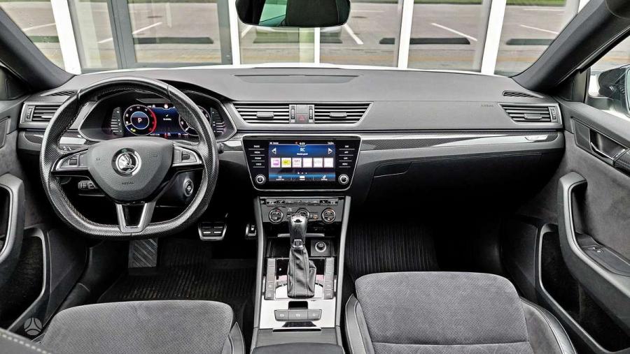 White Skoda SuperB 2019 in Vilnius, with an engine capacity of 1.97 L and mileage of 323 thousand km for 12500 €, photo 15 on AUTOMOTO.COM.LV