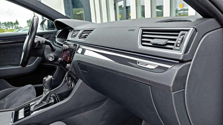 White Skoda SuperB 2019 in Vilnius, with an engine capacity of 1.97 L and mileage of 323 thousand km for 12500 €, photo 23 on AUTOMOTO.COM.LV