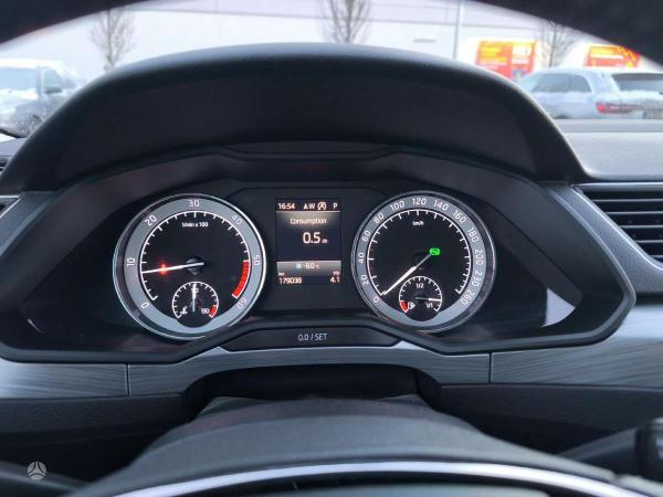 Balts Skoda SuperB 2020 Viļņa, ar dzinēja tilpumu 1.60 L un nobraukumu 179 tūkst. km par 13500 €, foto 11 vietnē AUTOMOTO.COM.LV