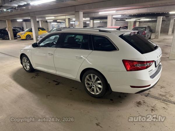 White Skoda SuperB 2020 in Tallinn, with an engine capacity of 1.60 L and mileage of 230 thousand km for 12000 €, photo 5 on AUTOMOTO.COM.LV