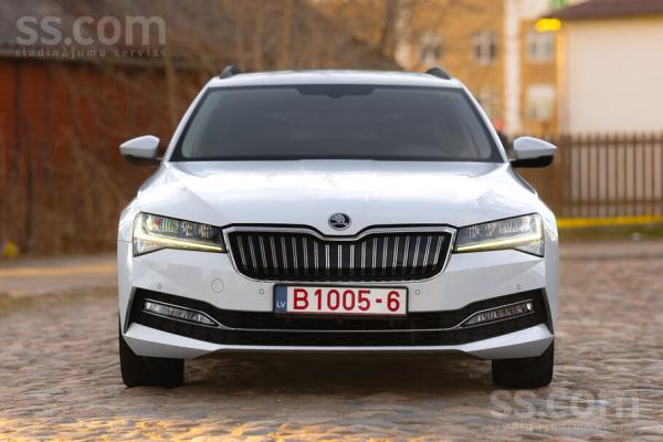 White Skoda SuperB 2020 in Jelgava, with an engine capacity of 1.40 L and mileage of 123 thousand km for 19500 €, photo 3 on AUTOMOTO.COM.LV